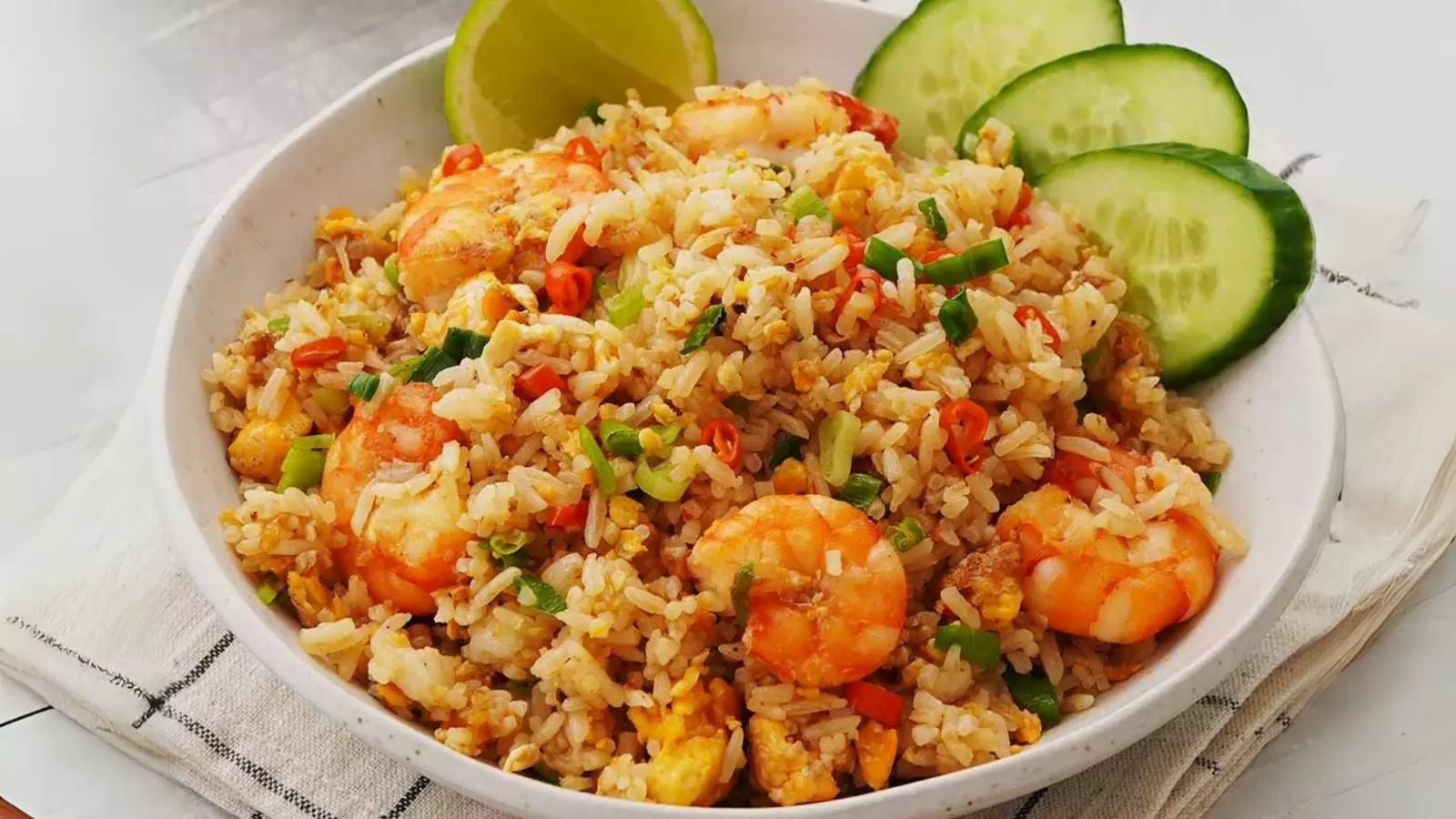 Explore Flavourful Mama's Hakka and Momo Menu - London, ON